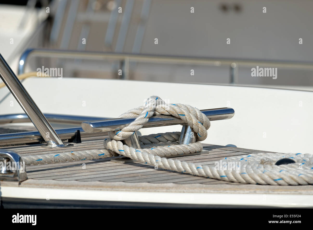 Nautical knots hi-res stock photography and images - Alamy