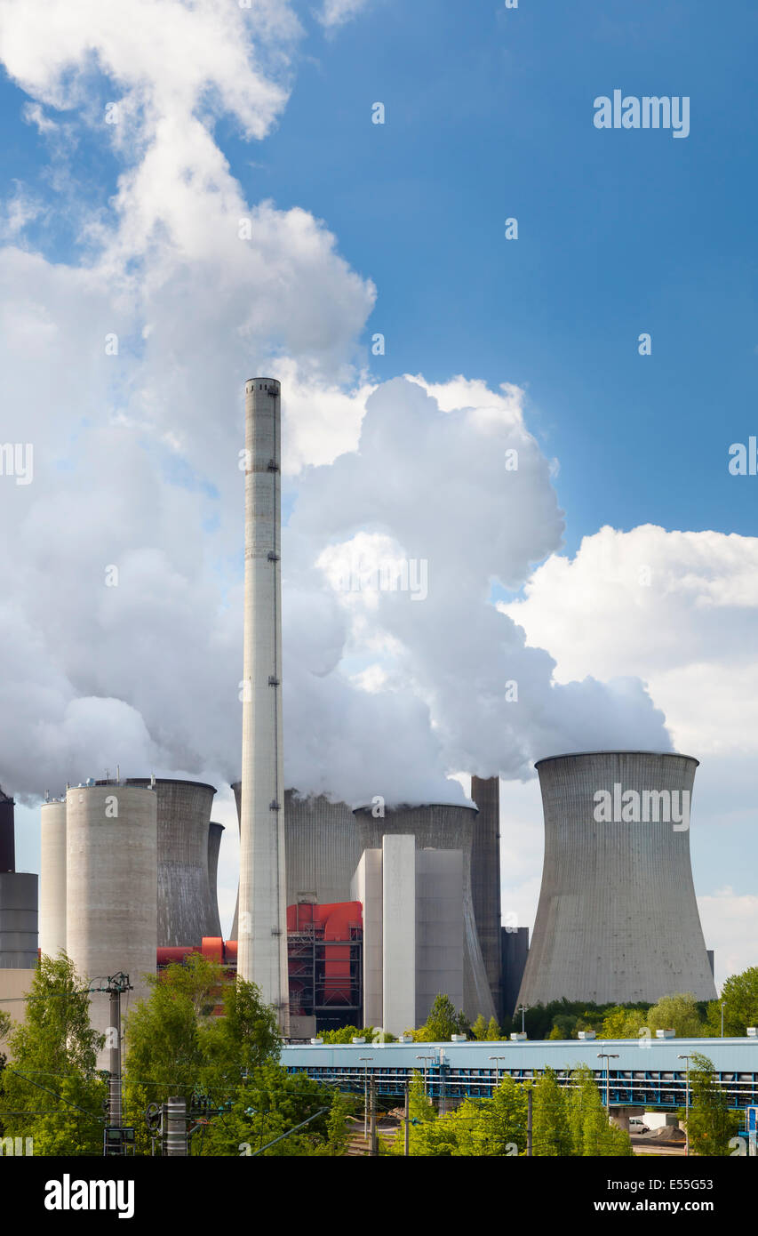 Lignite power plant grevenbroich hi-res stock photography and images ...