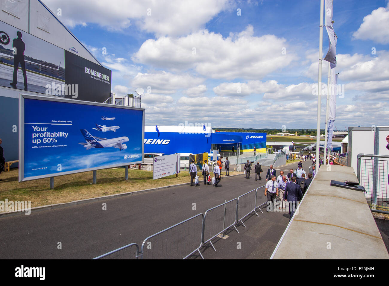Boeing showcased its latest aircraft technologies and business ...