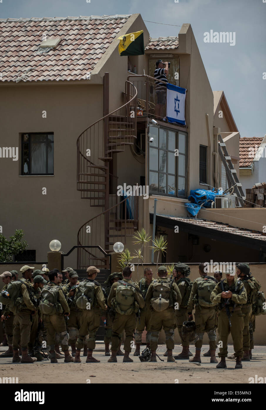 Protective edge gaza 8 july hi-res stock photography and images - Alamy
