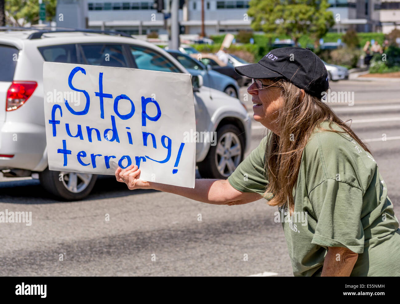 Protester hi-res stock photography and images - Alamy