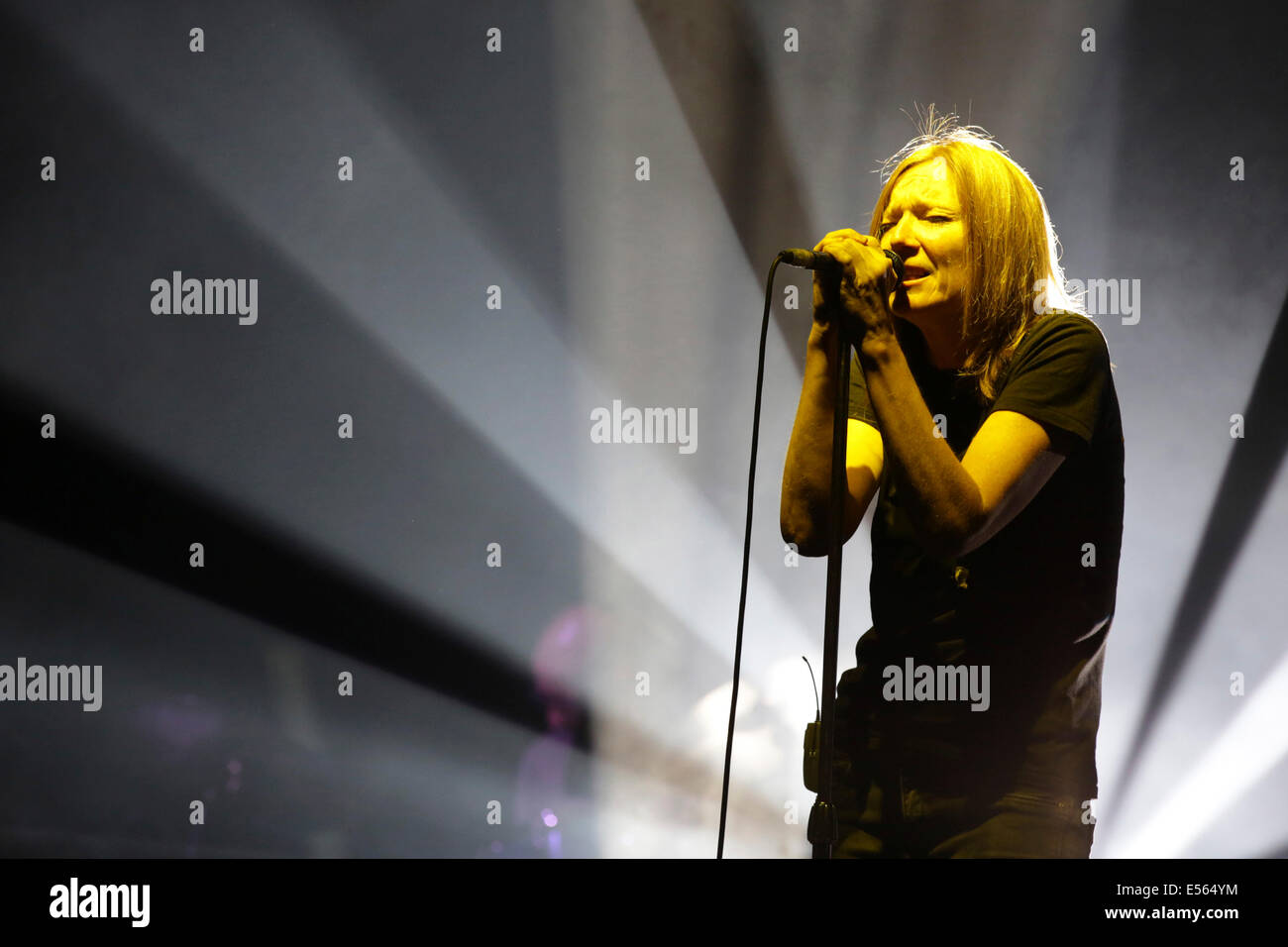Beth gibbons british band portishead hi-res stock photography and ...