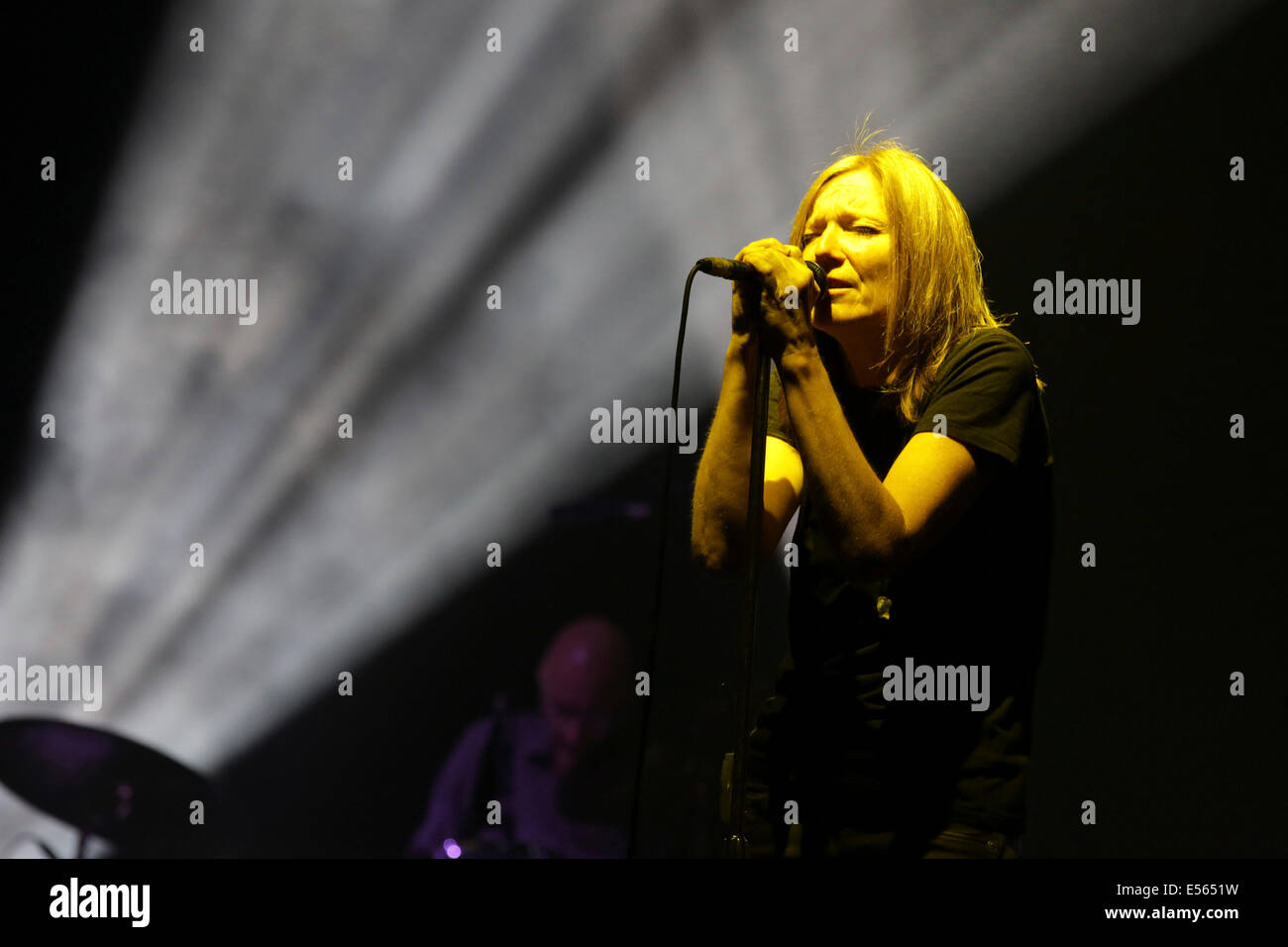 Beth gibbons british band portishead hi-res stock photography and ...