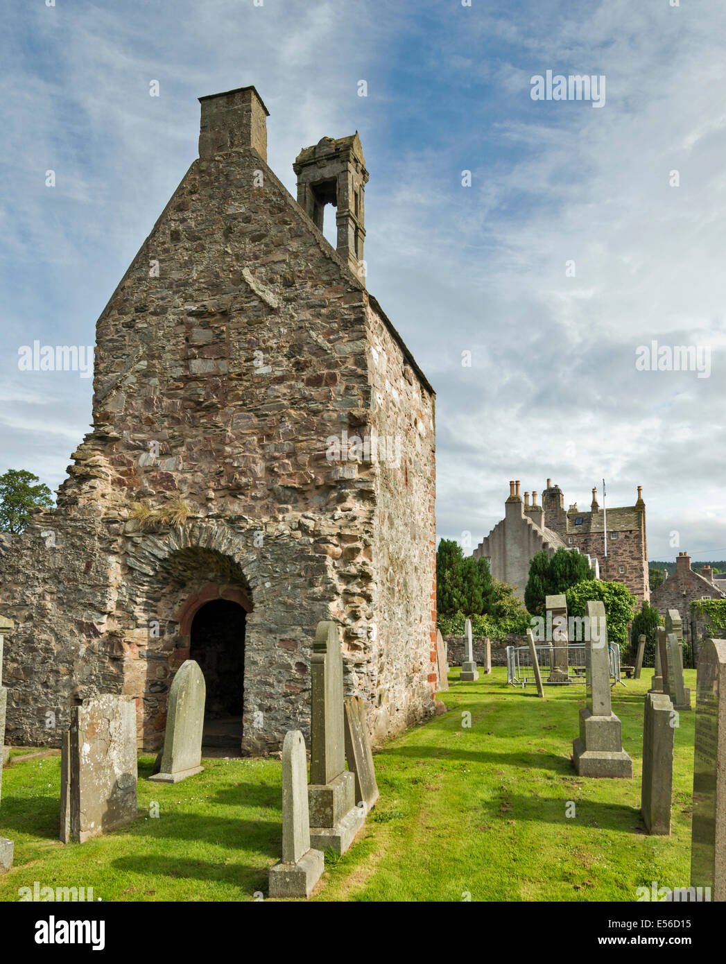 Castle historic fordyce aberdeenshire hi-res stock photography and ...