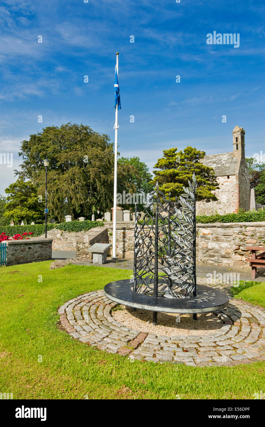Castle historic fordyce aberdeenshire hi-res stock photography and ...