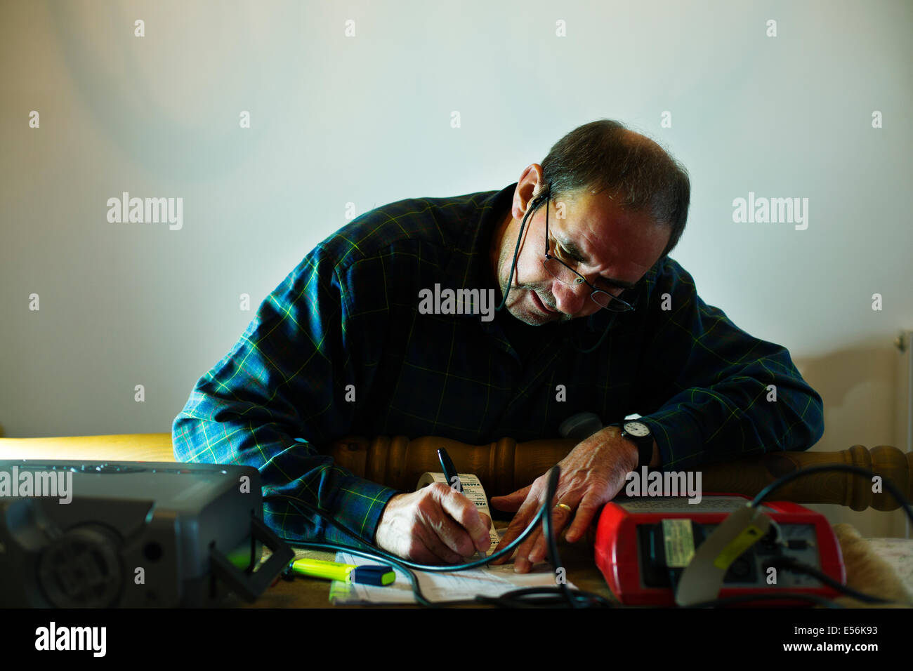 Work skill hi-res stock photography and images - Alamy