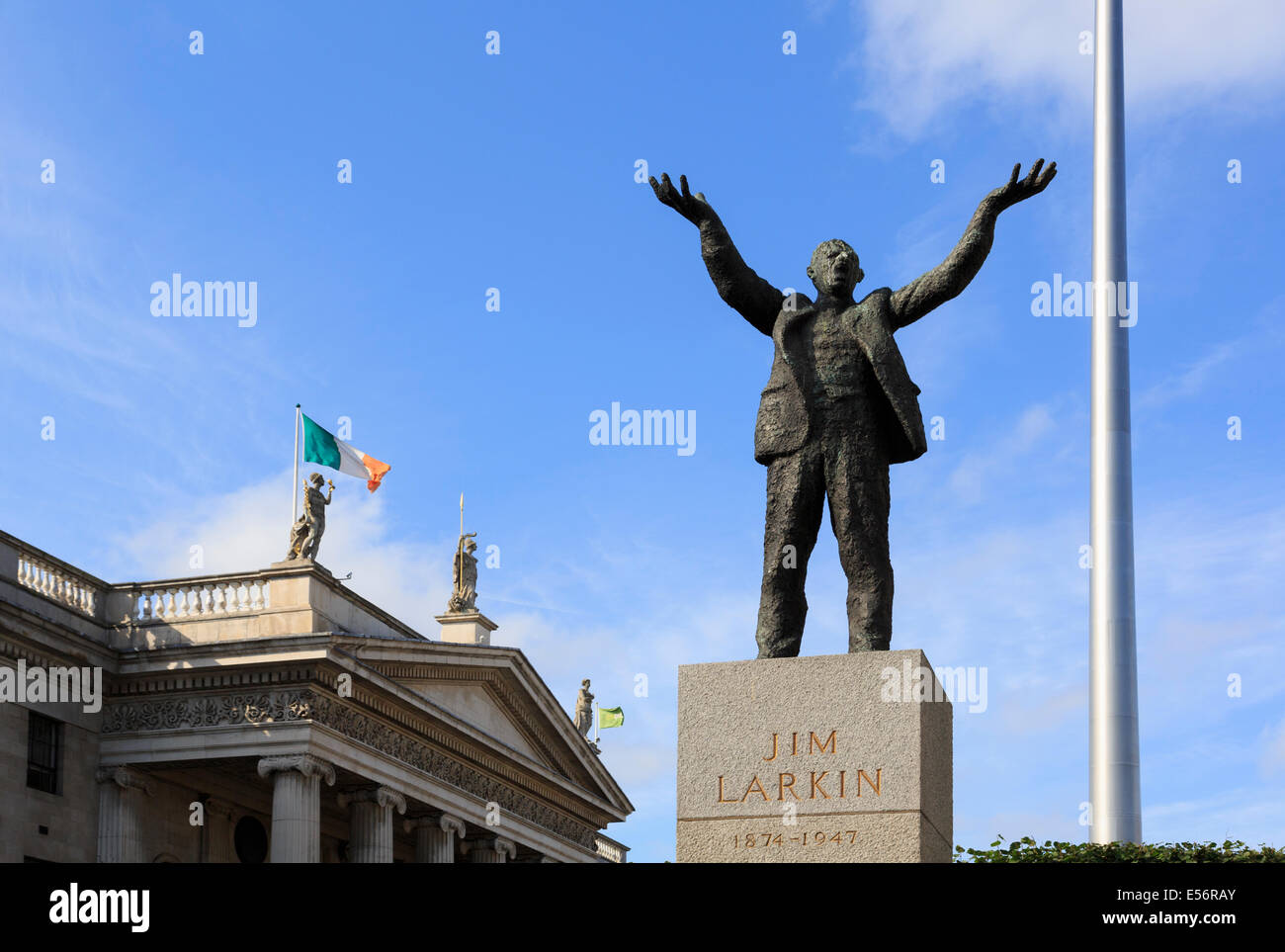 Statue of Irish politician Jim Larkin in O'Connell Street, Dublin ...