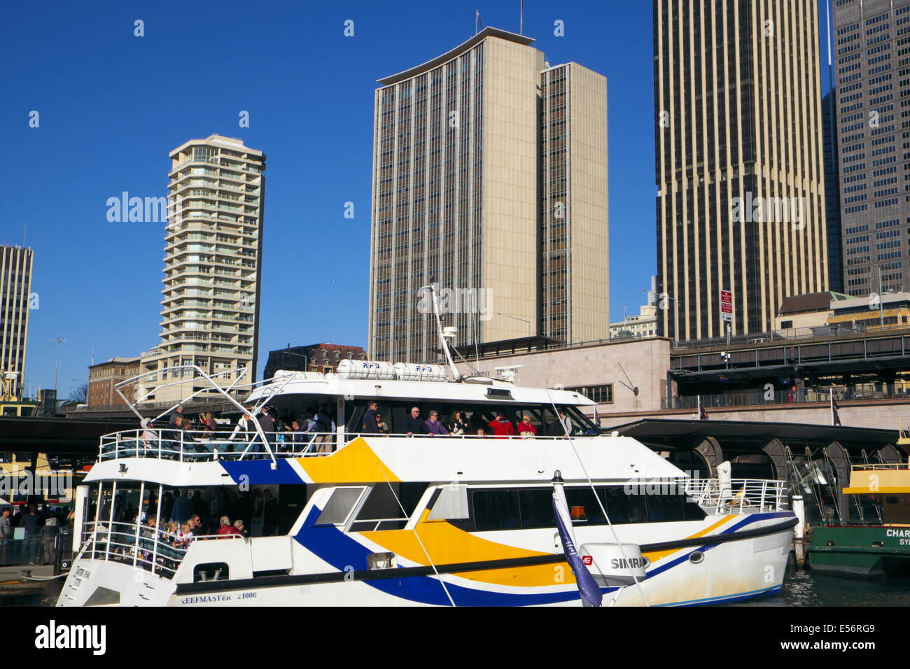 manly fast ferry sydney ferry ferries at Circular quay,Sydney harbour ...
