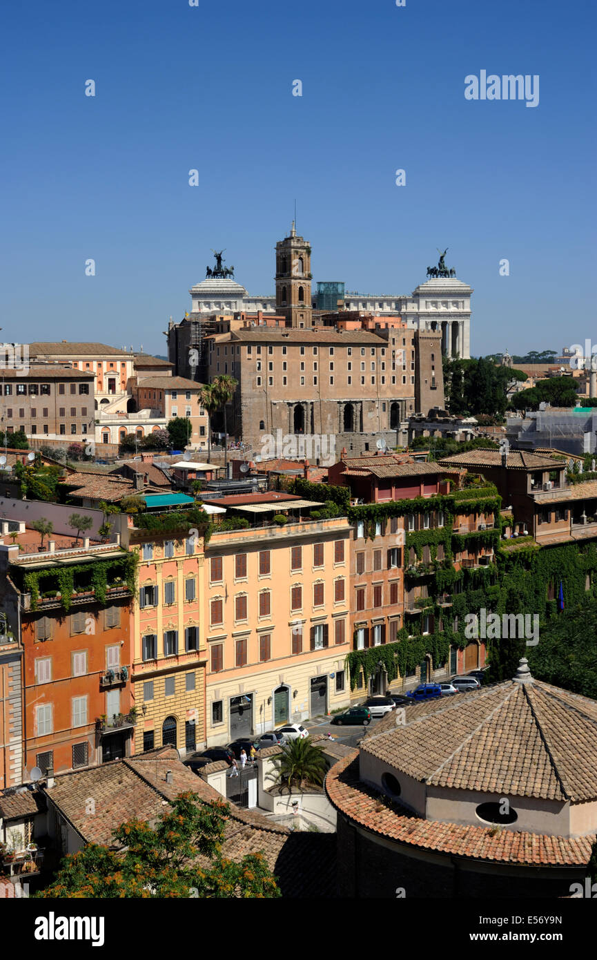 Italy, Rome, city centre and Capitoline Hill seen from Palatine Hill ...