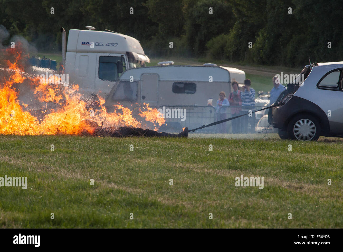 Stuntman fire hi-res stock photography and images - Alamy