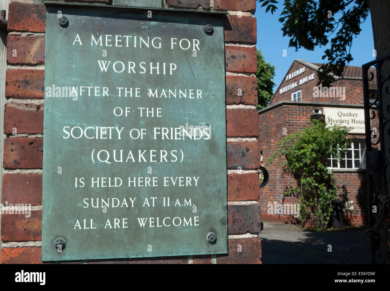 Quaker meeting house london High Resolution Stock Photography and ...