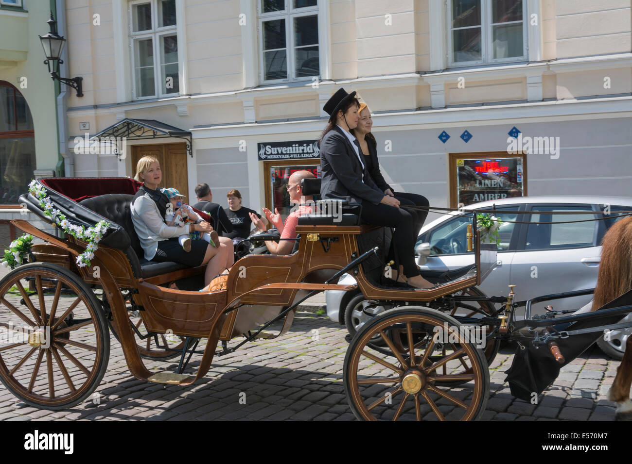Two women in horse carriage hi-res stock photography and images - Alamy
