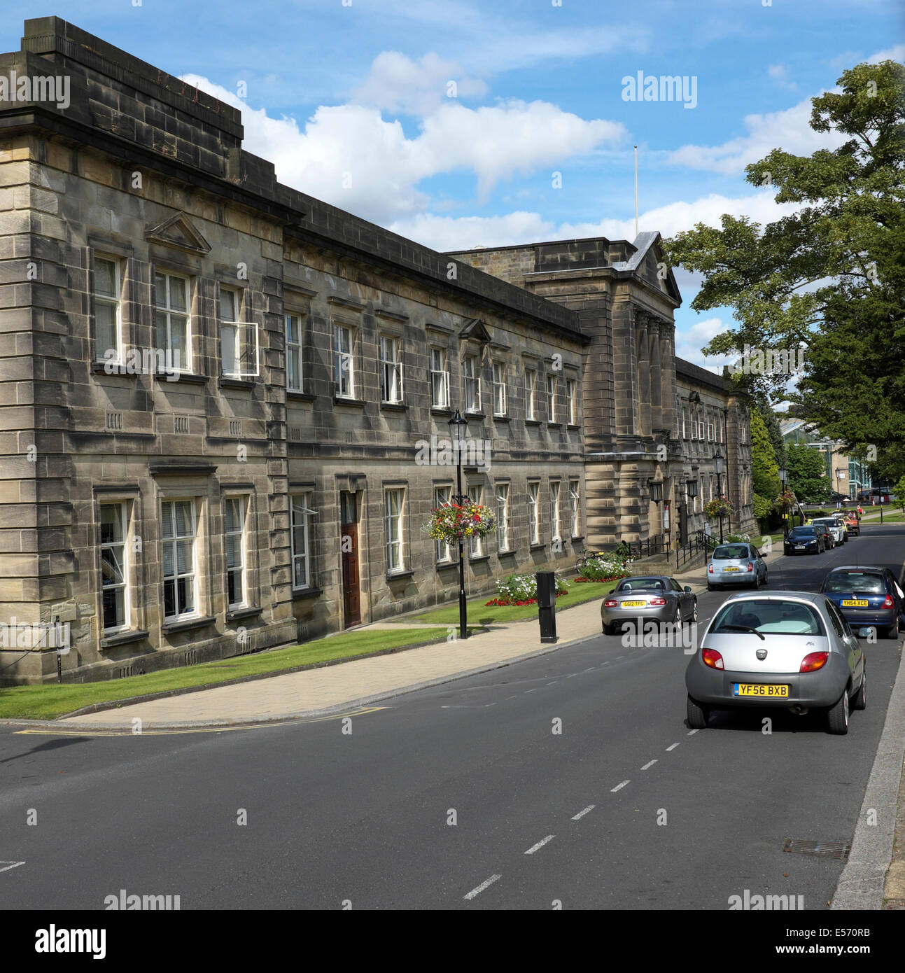 Council offfices hi-res stock photography and images - Alamy