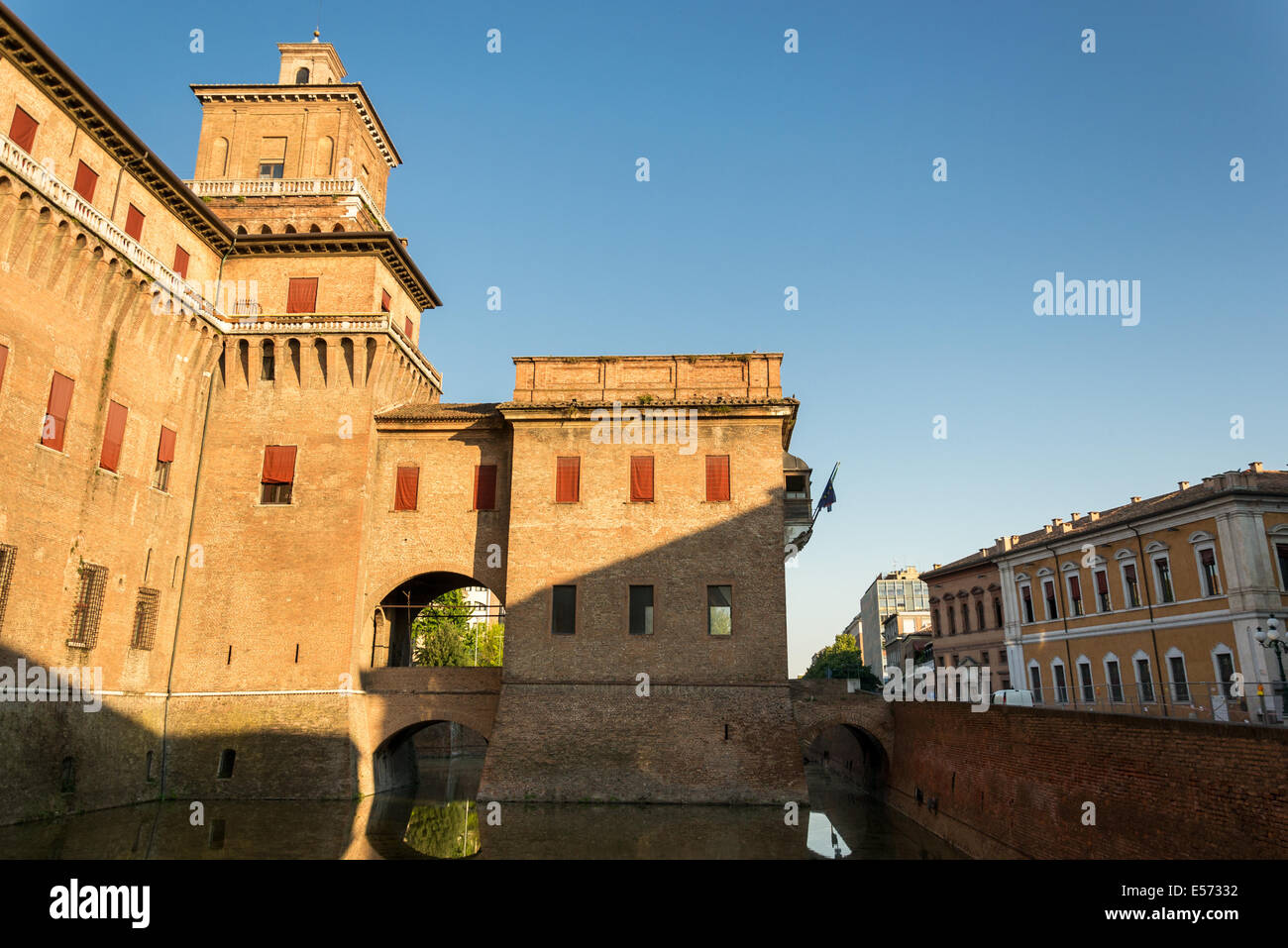 View of the Estensi's Castle in Ferrara Stock Photo - Alamy