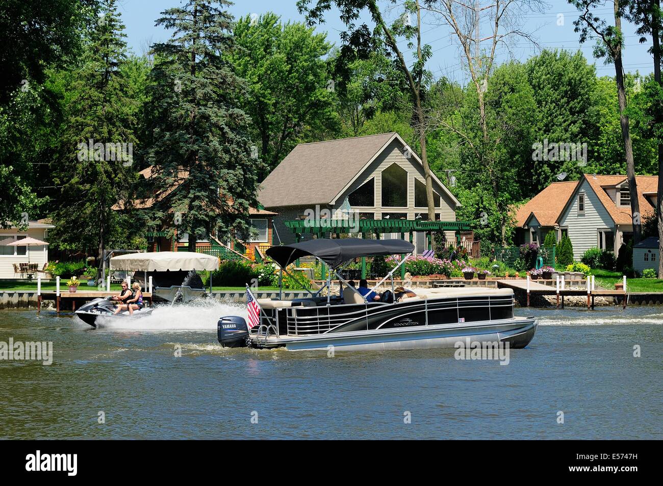 Fox lake illinois hi-res stock photography and images - Alamy