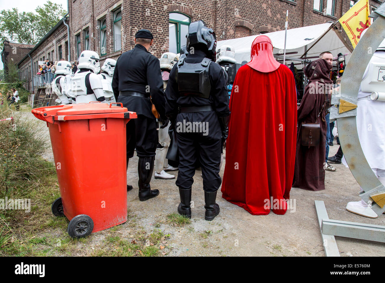 Space Knights event, Fantasy Festival, Performers from the Star Wars ...