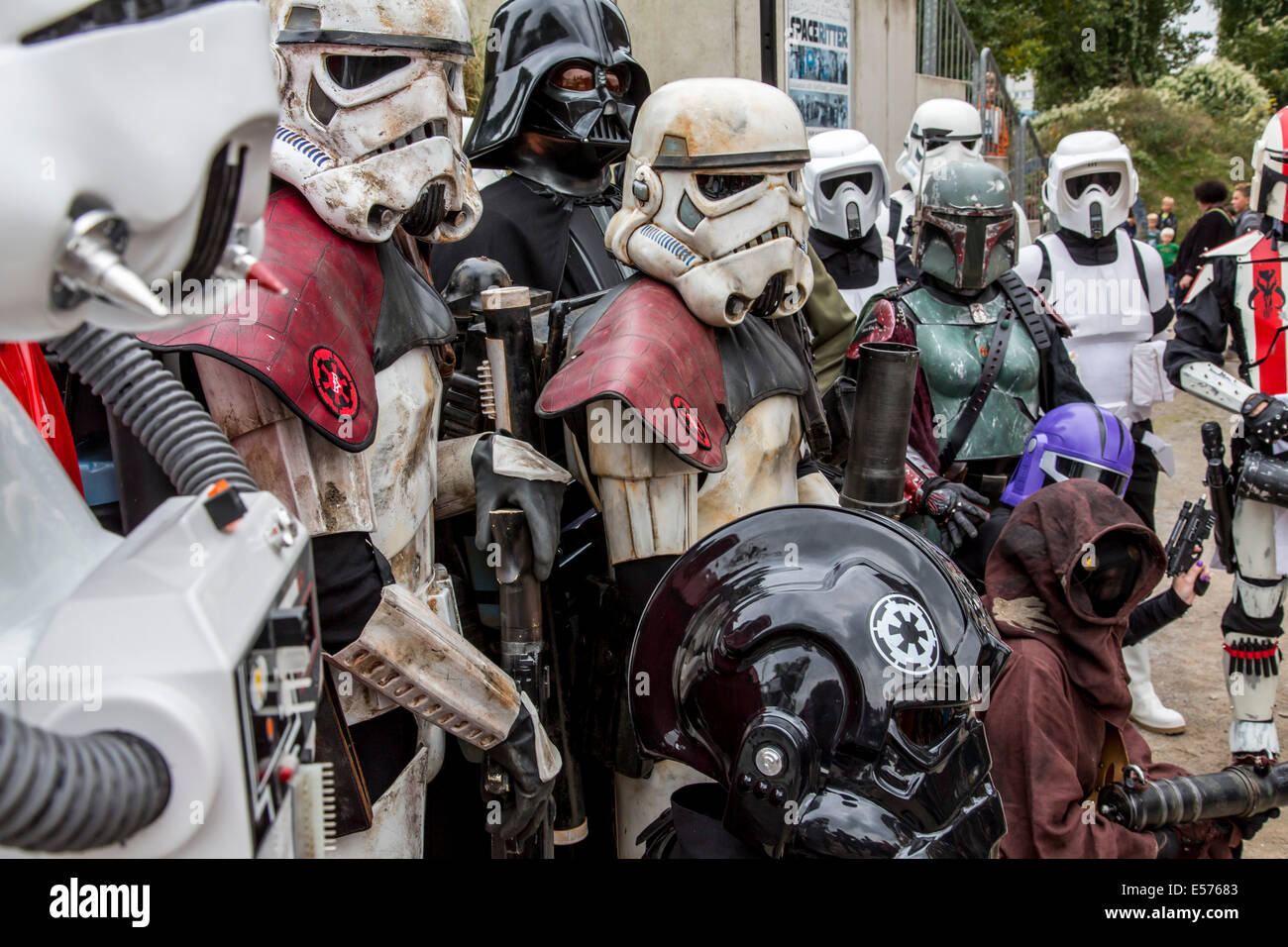Space Knights event, Fantasy Festival, Performers from the Star Wars ...