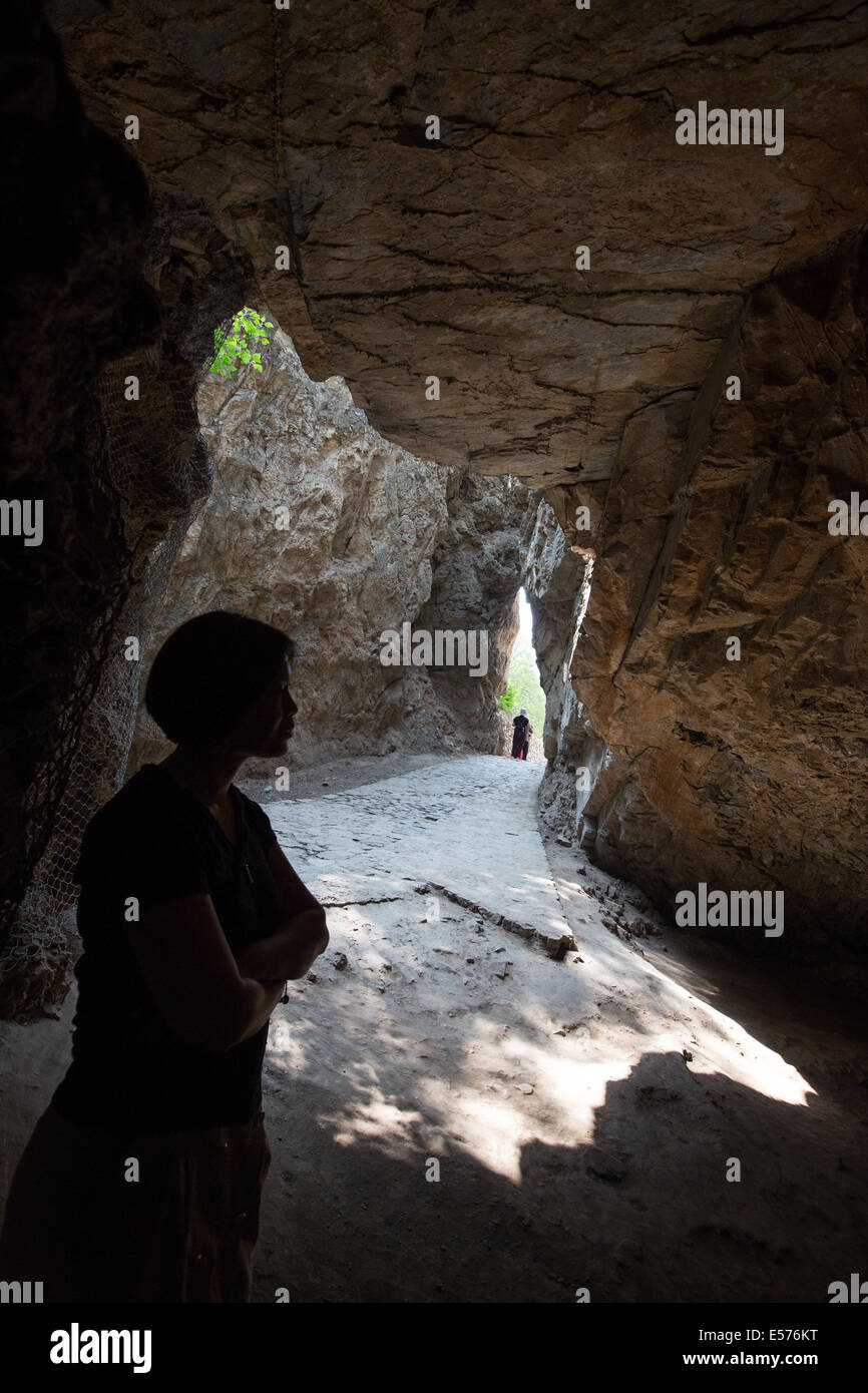 Peking Man complex at Zhoukoudian, in Fangshan district of greater ...