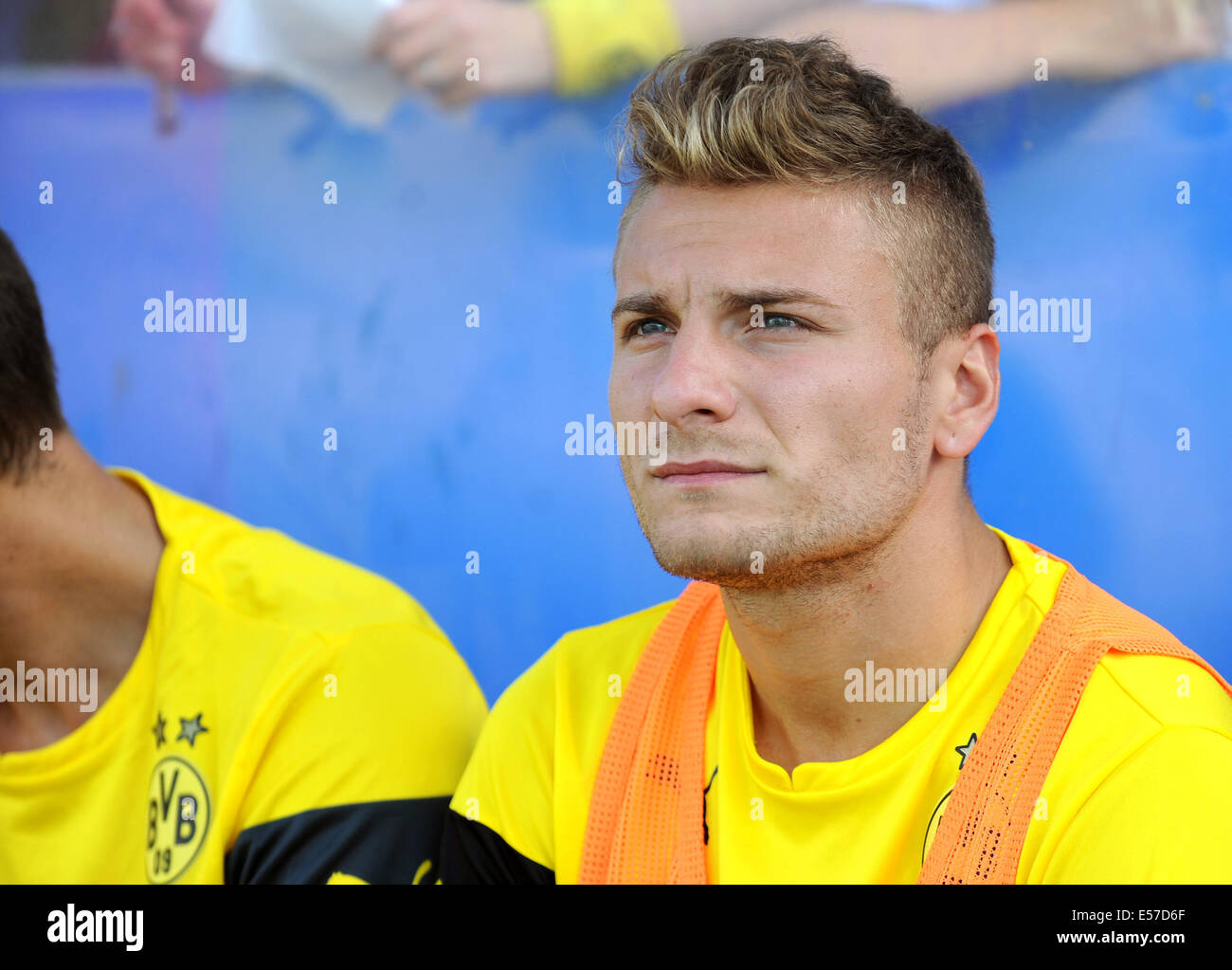 Dortmund's new player from Circo Immobile sits on the bench during the ...