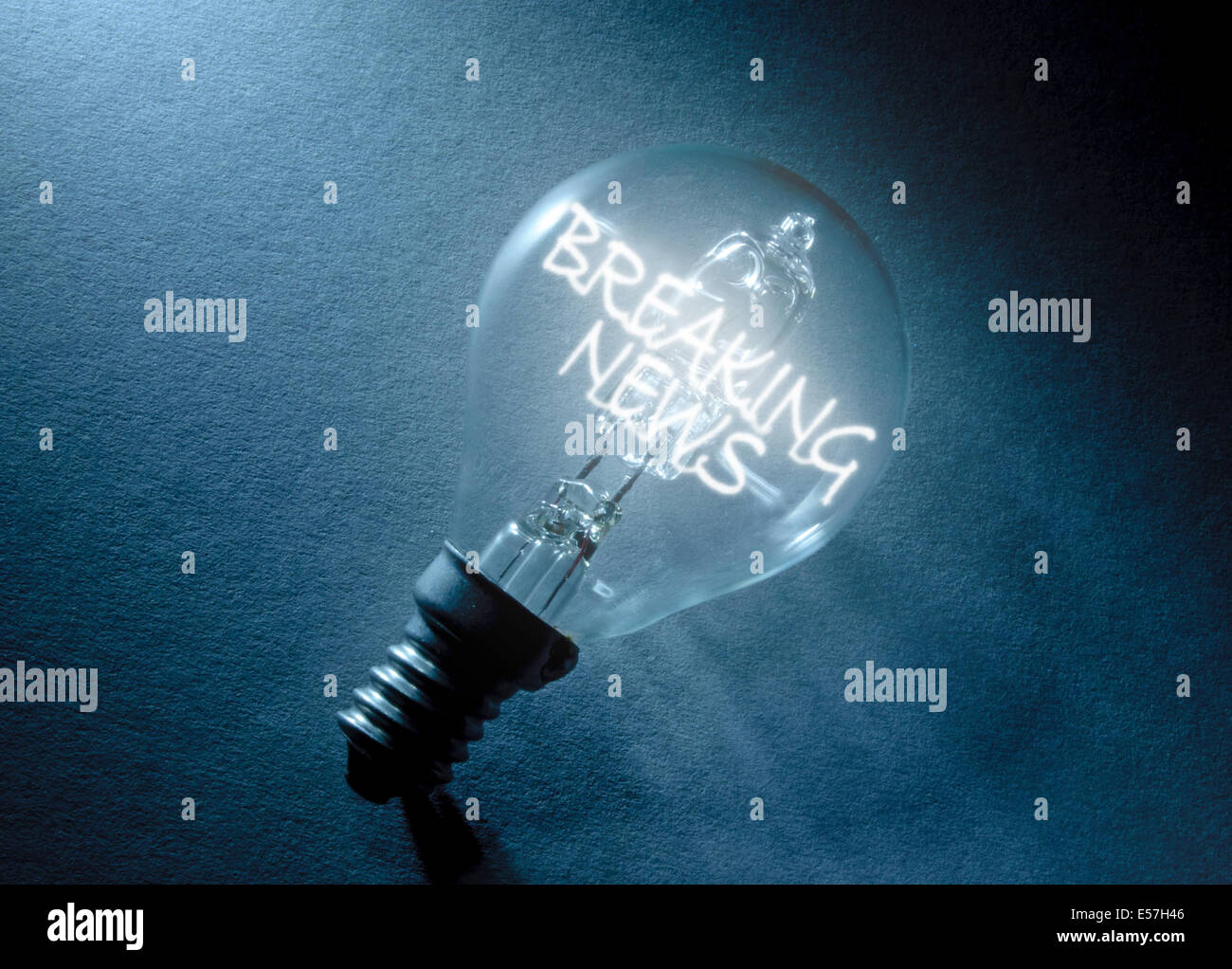 News alert hi-res stock photography and images - Alamy