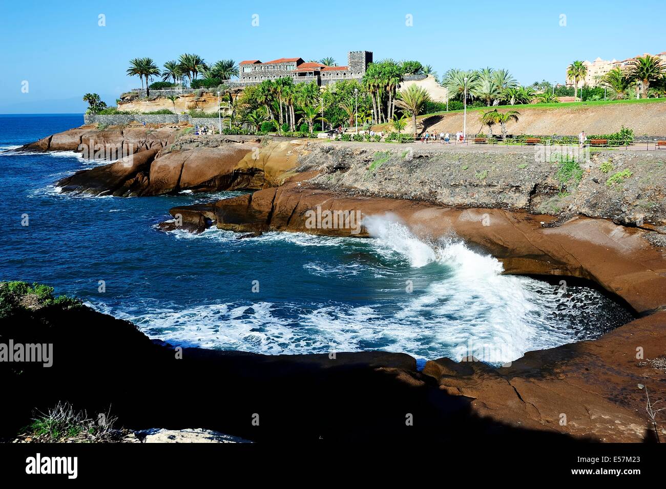 Waves crashing into the Cove Stock Photo - Alamy