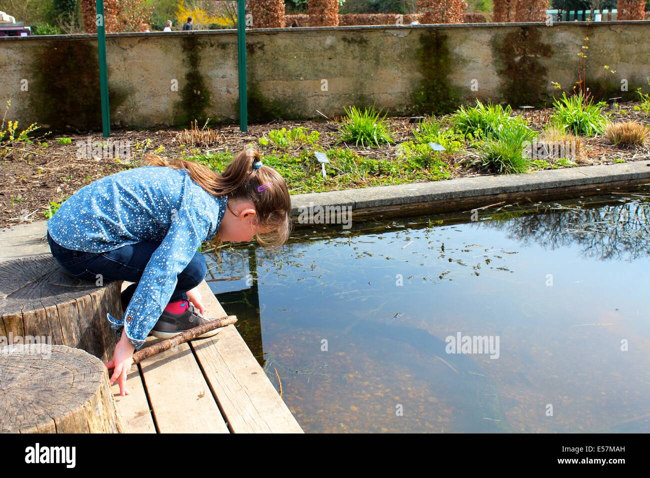 Make a pond children hi-res stock photography and images - Alamy