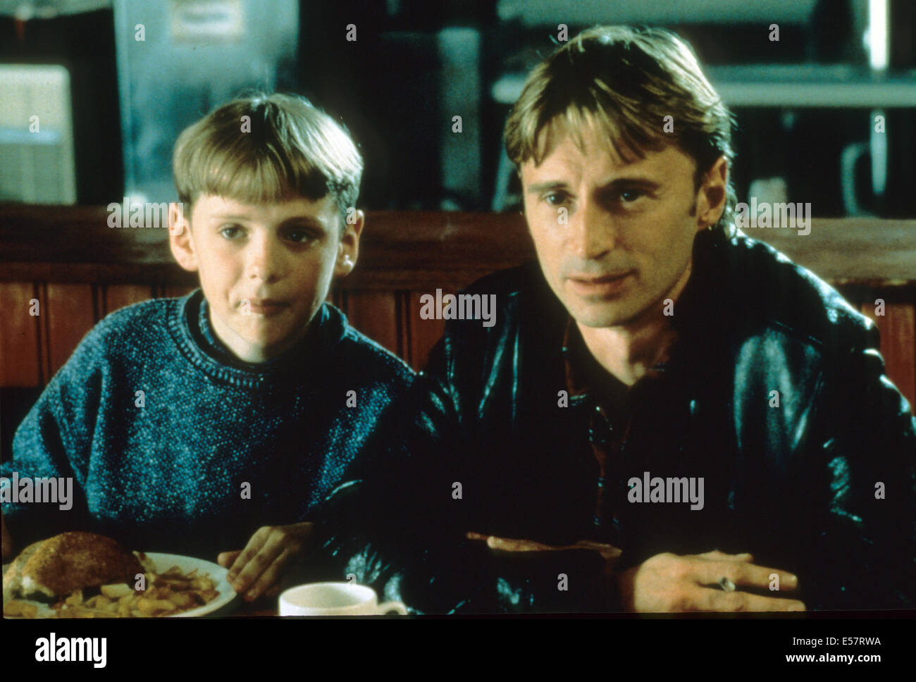 The full monty robert carlyle hi-res stock photography and images - Alamy