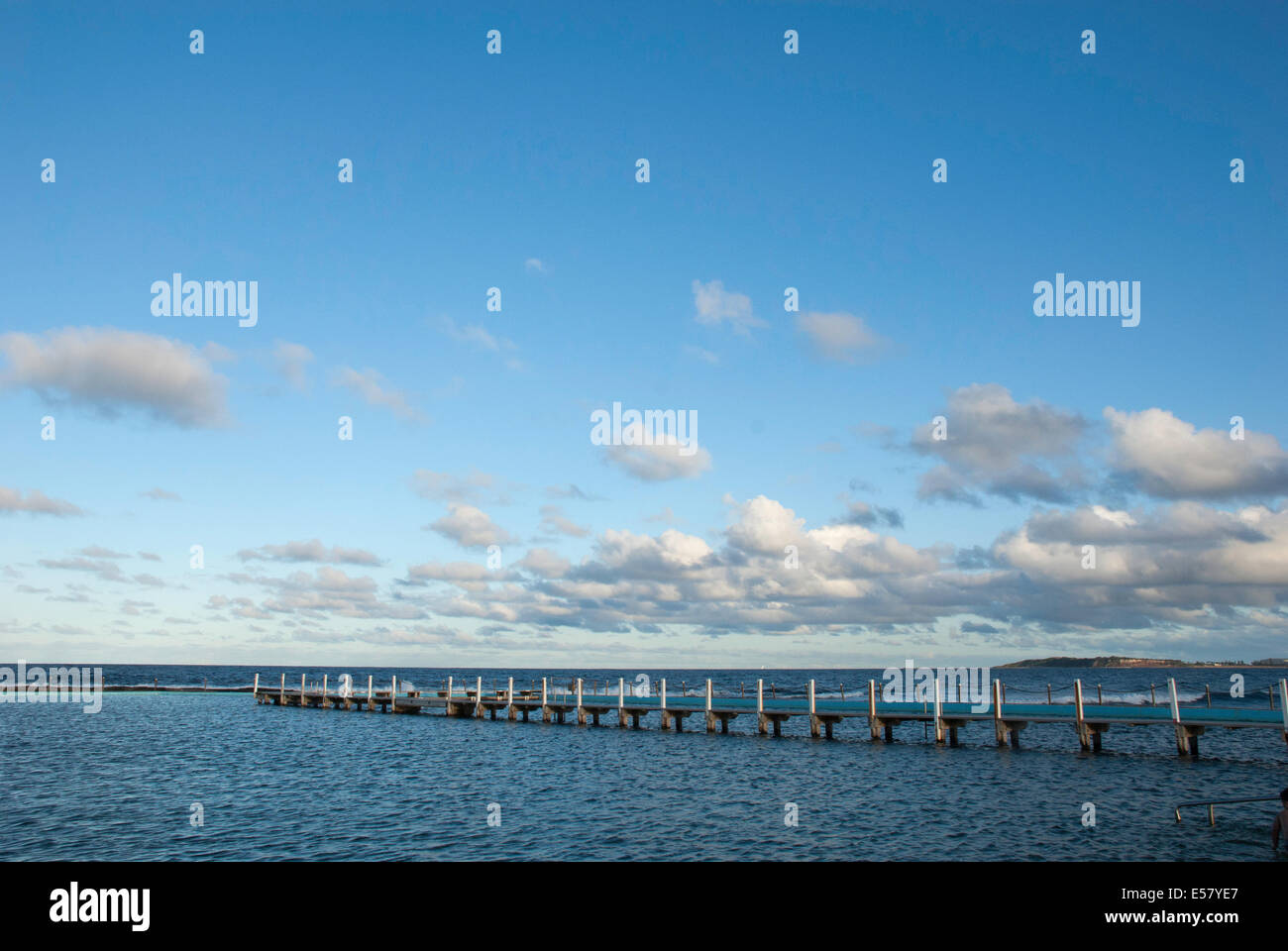 North Narrabeen rockpool, Sydney, Australia Stock Photo - Alamy