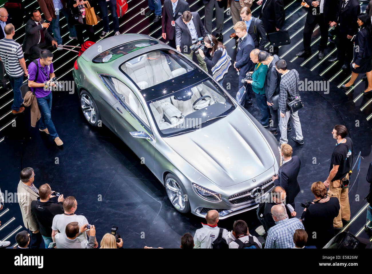 World premiere of the Mercedes-Benz S-Class Coupe, 65th International ...