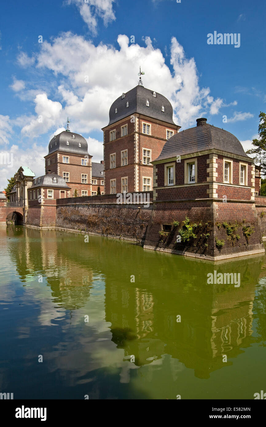 Baroque moated castle Ahaus Castle, Technical Academy, Ahaus ...