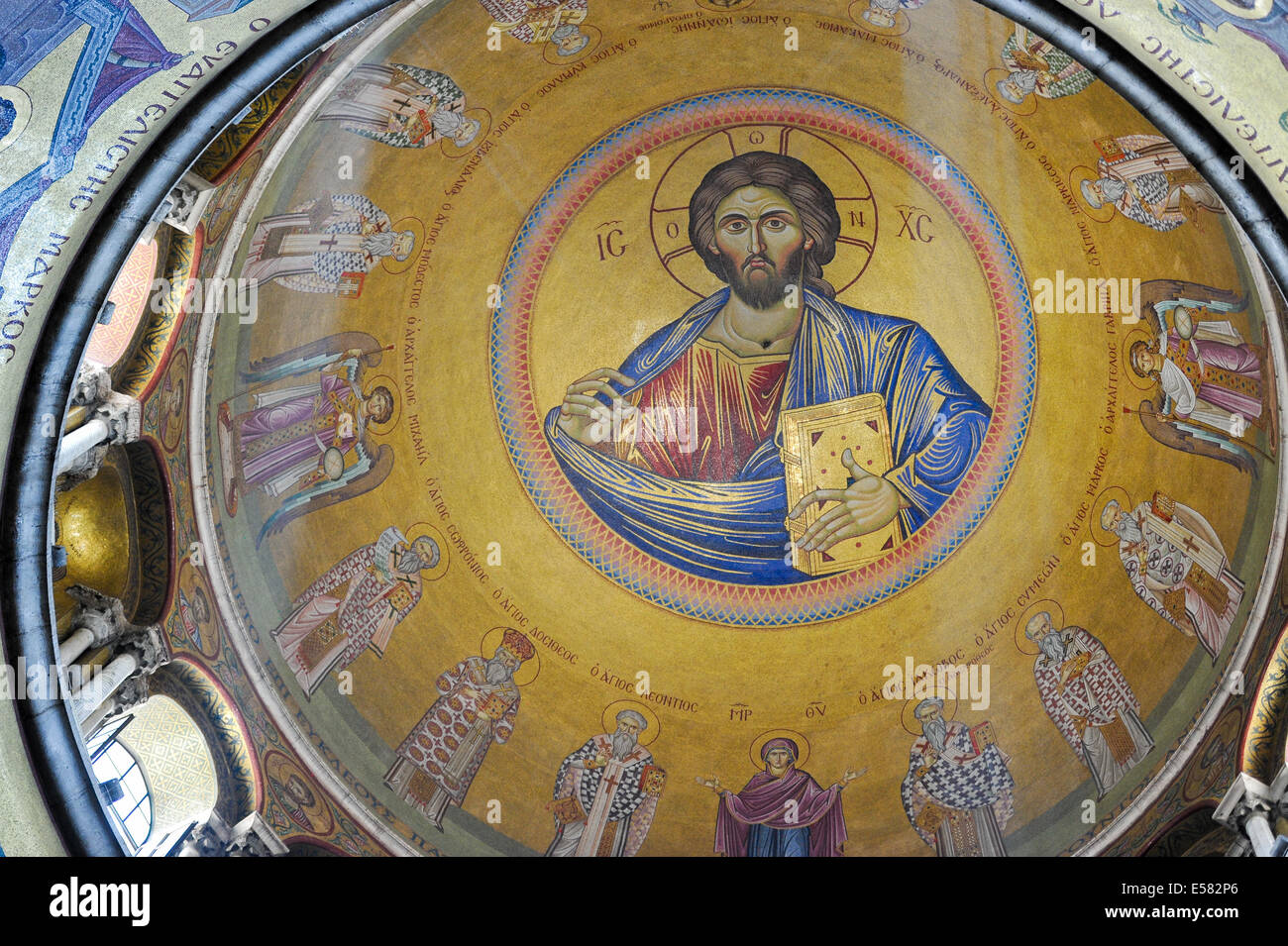 Greek orthodox catholicon hi-res stock photography and images - Alamy