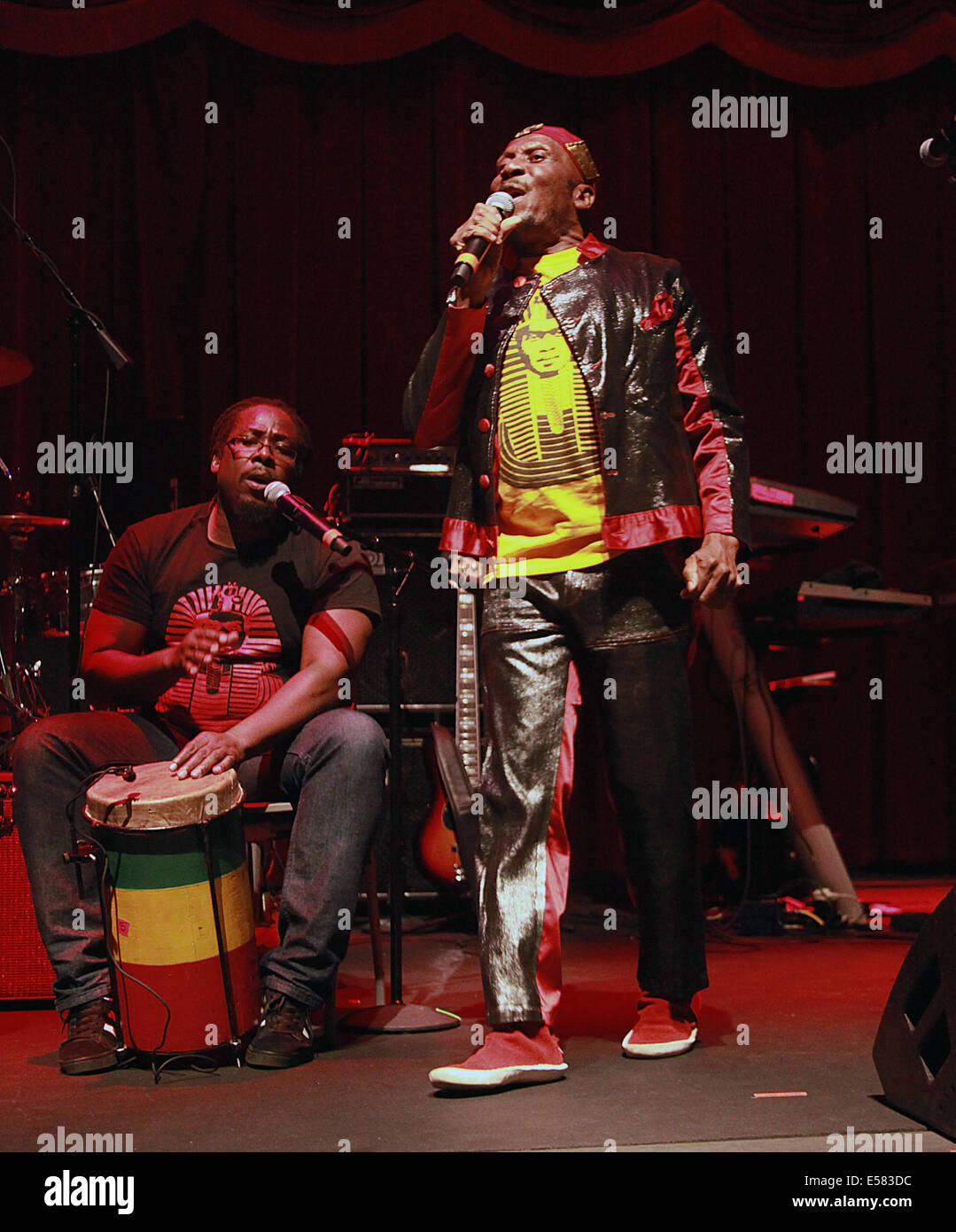 Jimmy thomas singer hi-res stock photography and images - Alamy