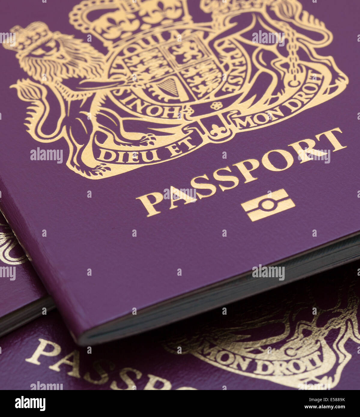 Passport uk border hi-res stock photography and images - Alamy