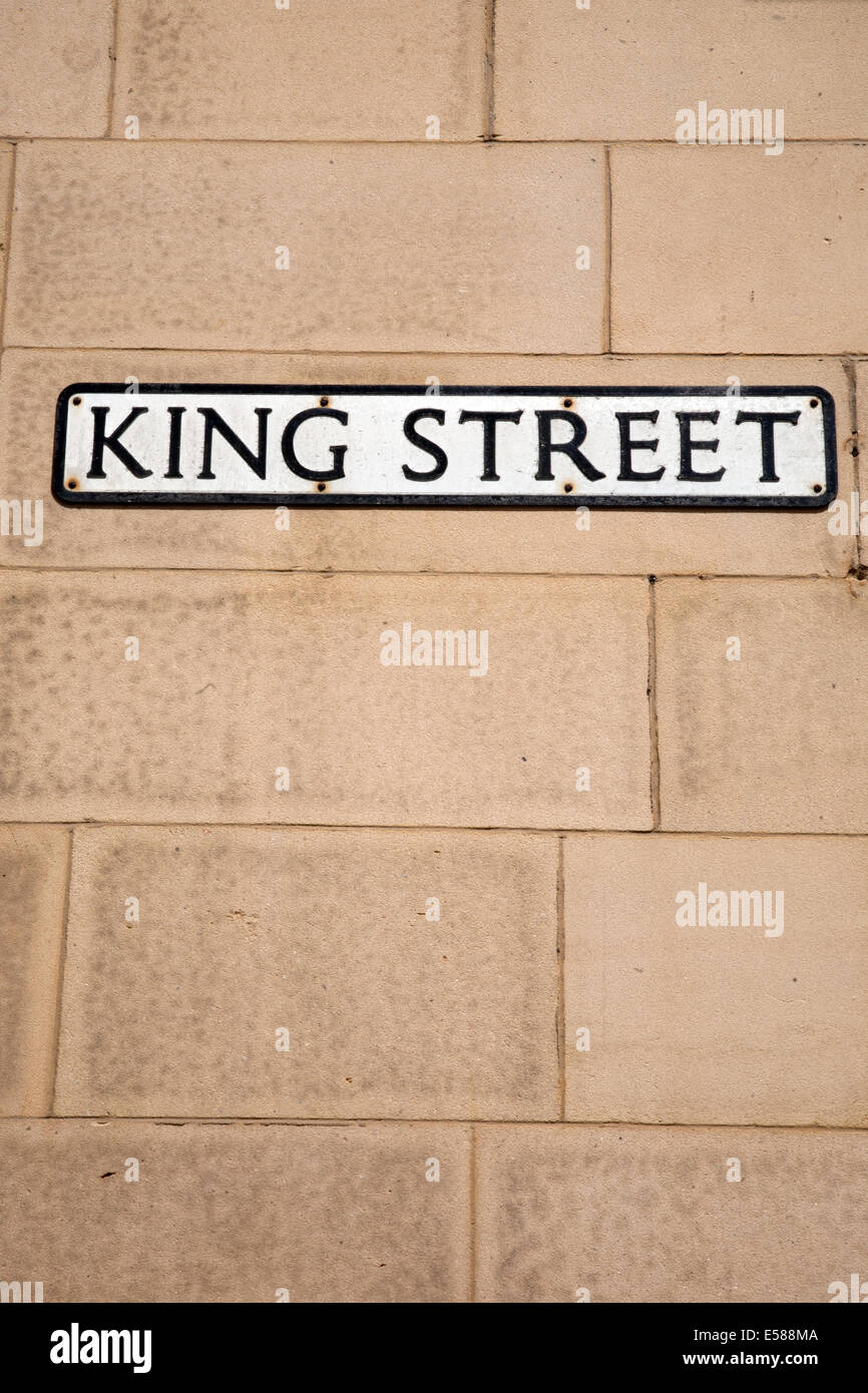 King Street Sign on Brick Wall Stock Photo - Alamy