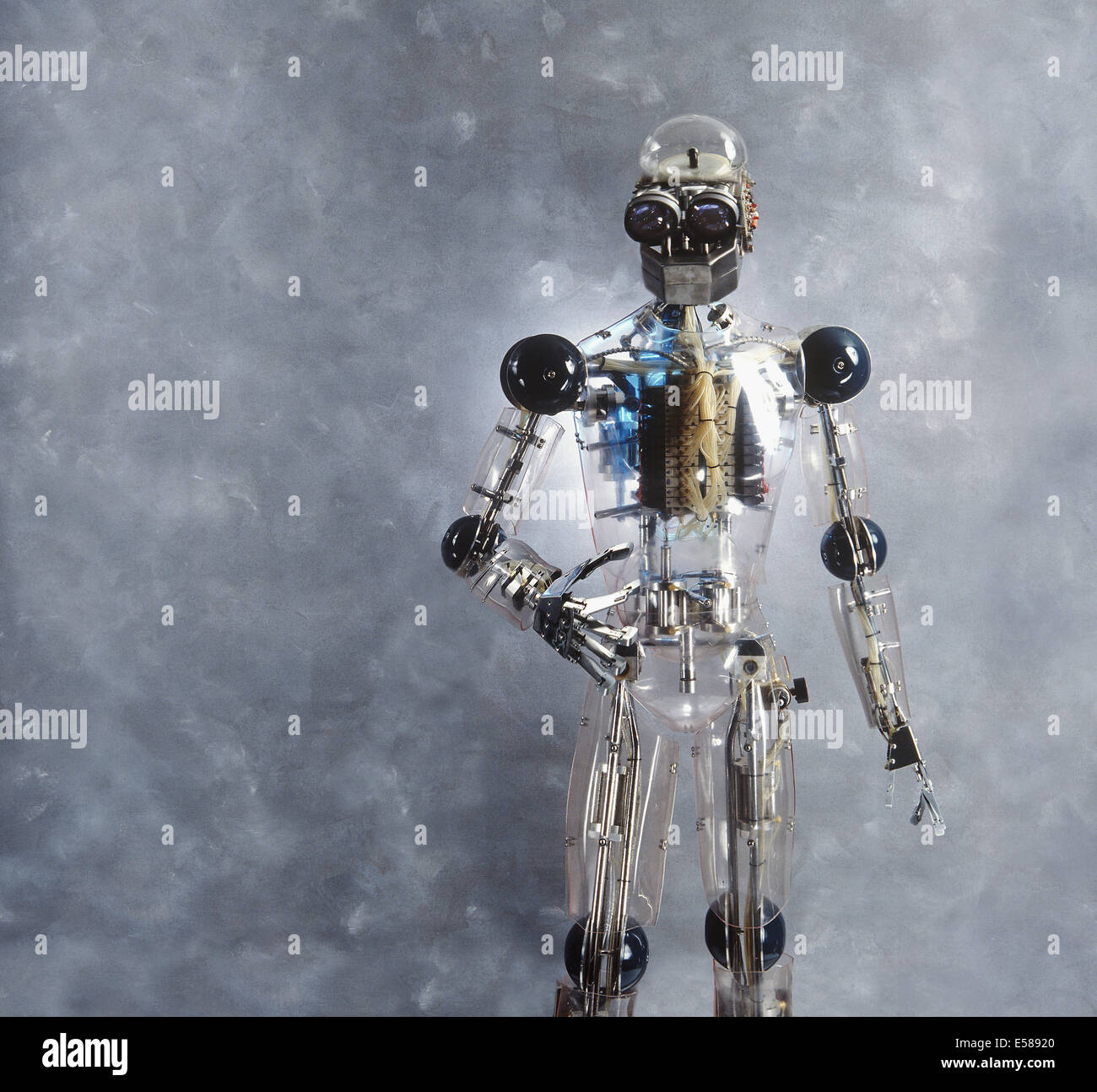 Robot hand shake hands hi-res stock photography and images - Alamy