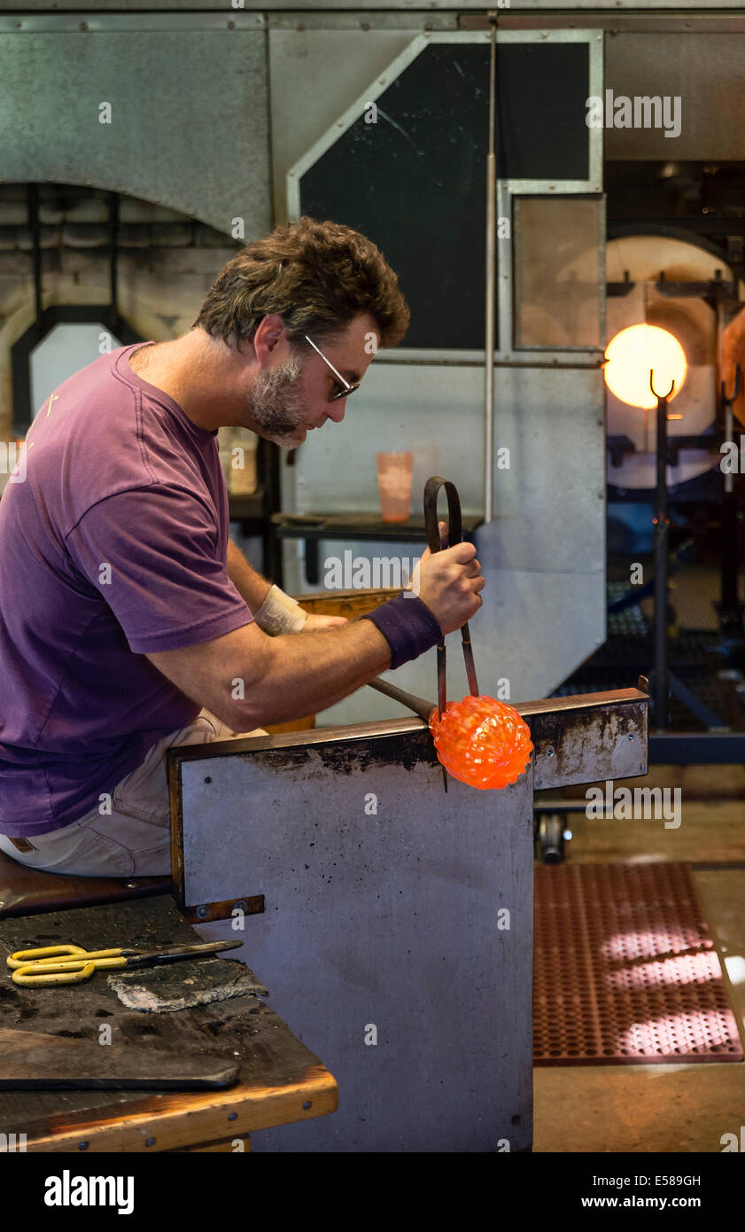 Glass artisan working with molten glass, Martha's Vineyard ...