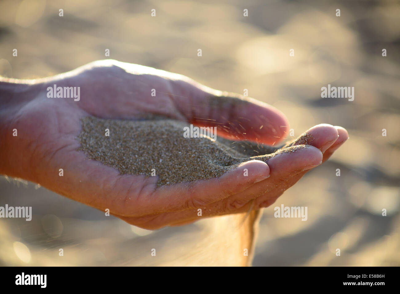 Hands desert hi-res stock photography and images - Alamy