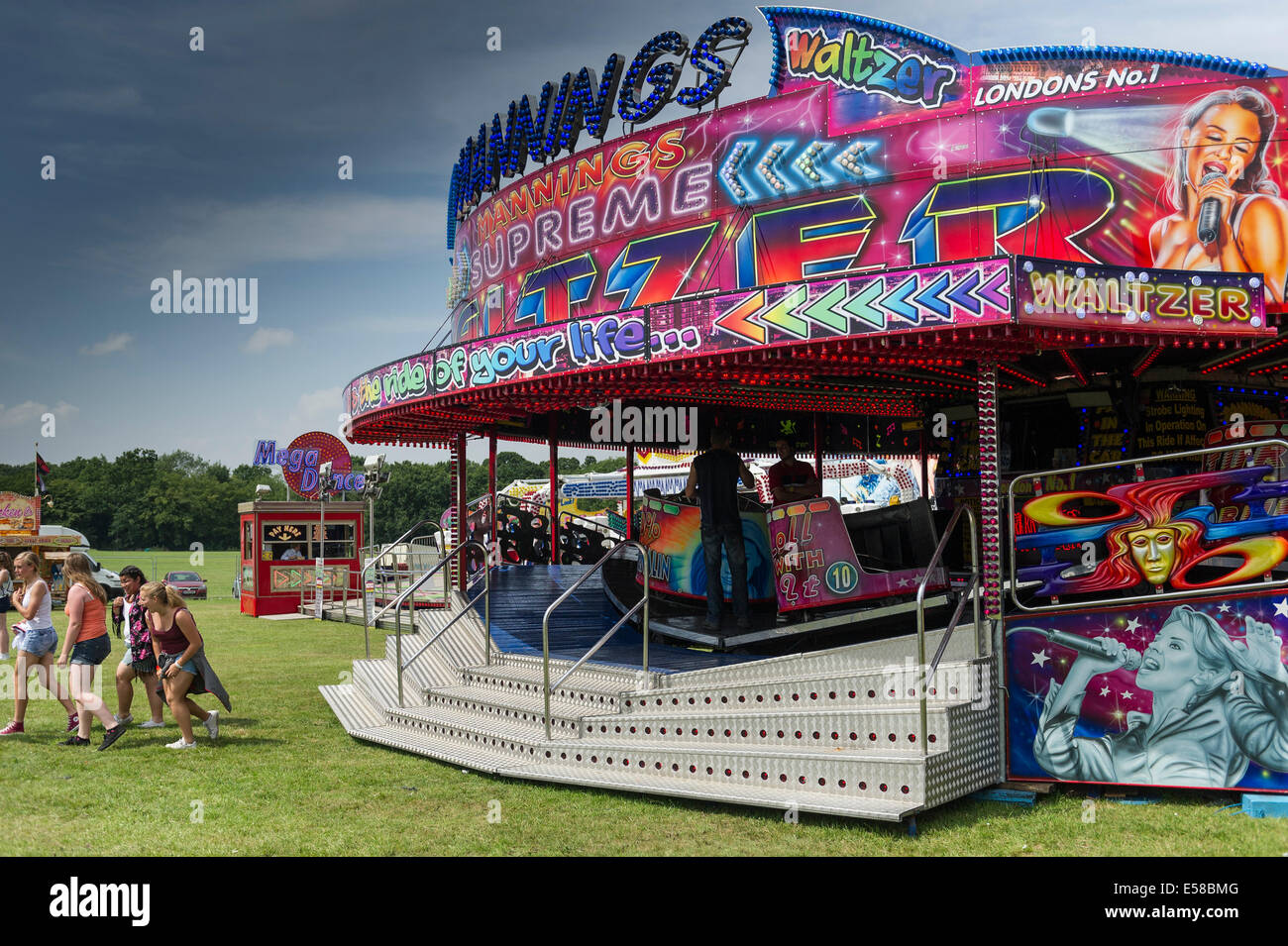 Waltzer fairground ride hi-res stock photography and images - Alamy