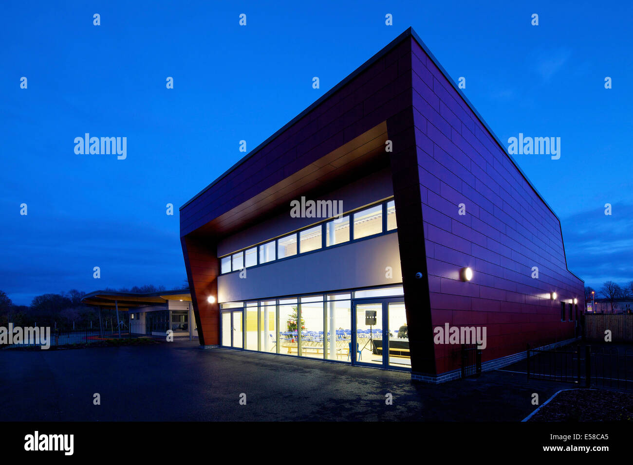 Exterior of Old Sarum Primary School, Salisbury, Wiltshire Stock Photo ...
