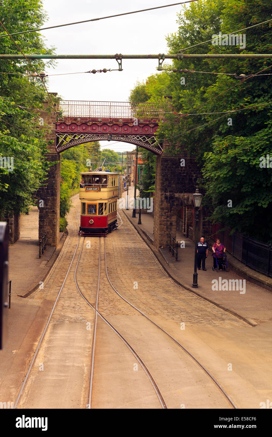 Overhead Electric Tram Lines High Resolution Stock Photography and ...