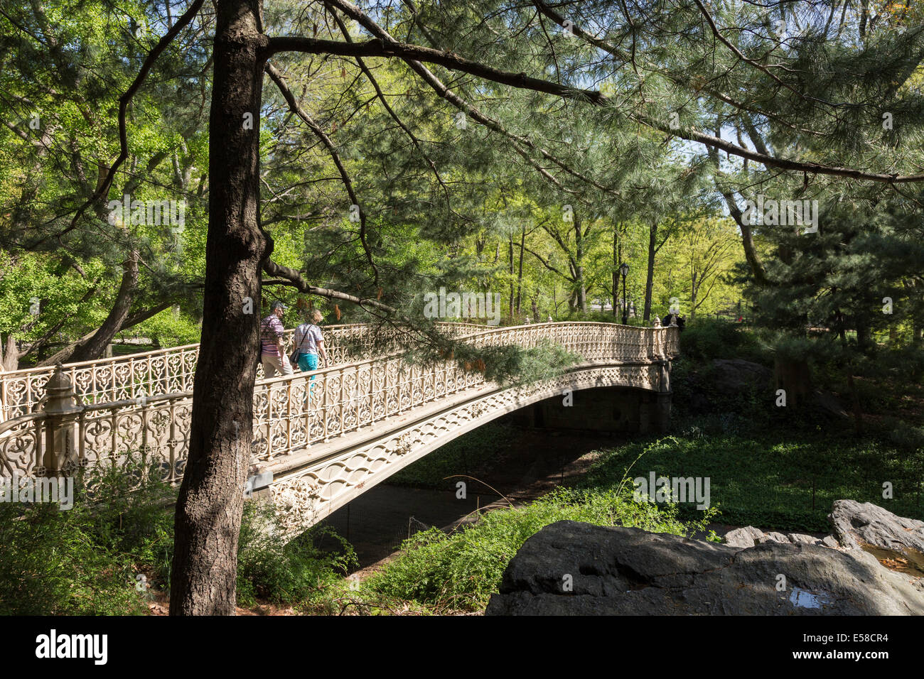 Pine Bank Bridge, Central Park, NYC Stock Photo - Alamy