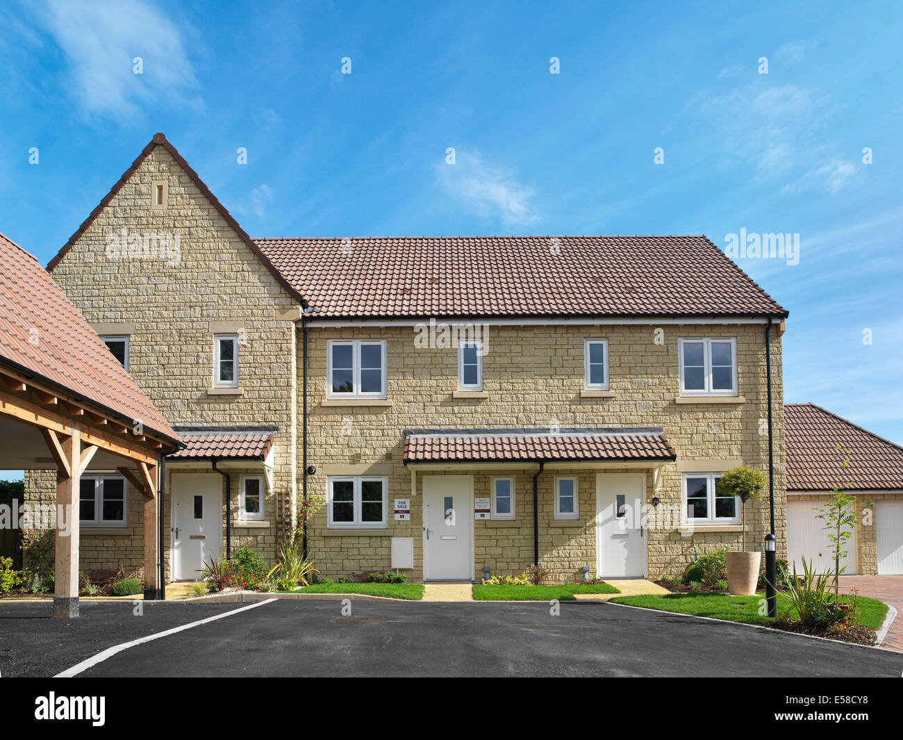 New build house uk hi-res stock photography and images - Alamy