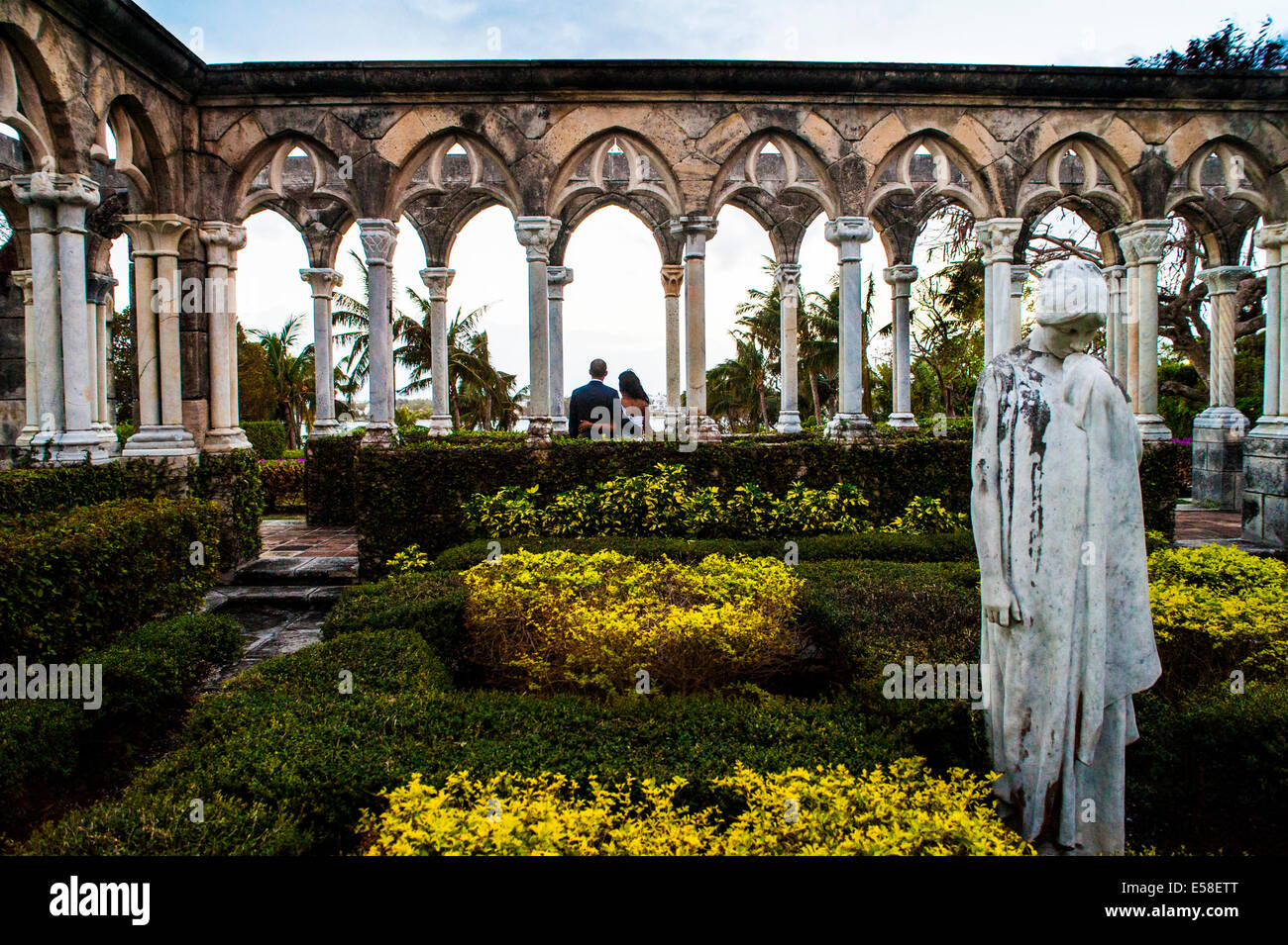 Colonial couple marriage hi-res stock photography and images - Alamy
