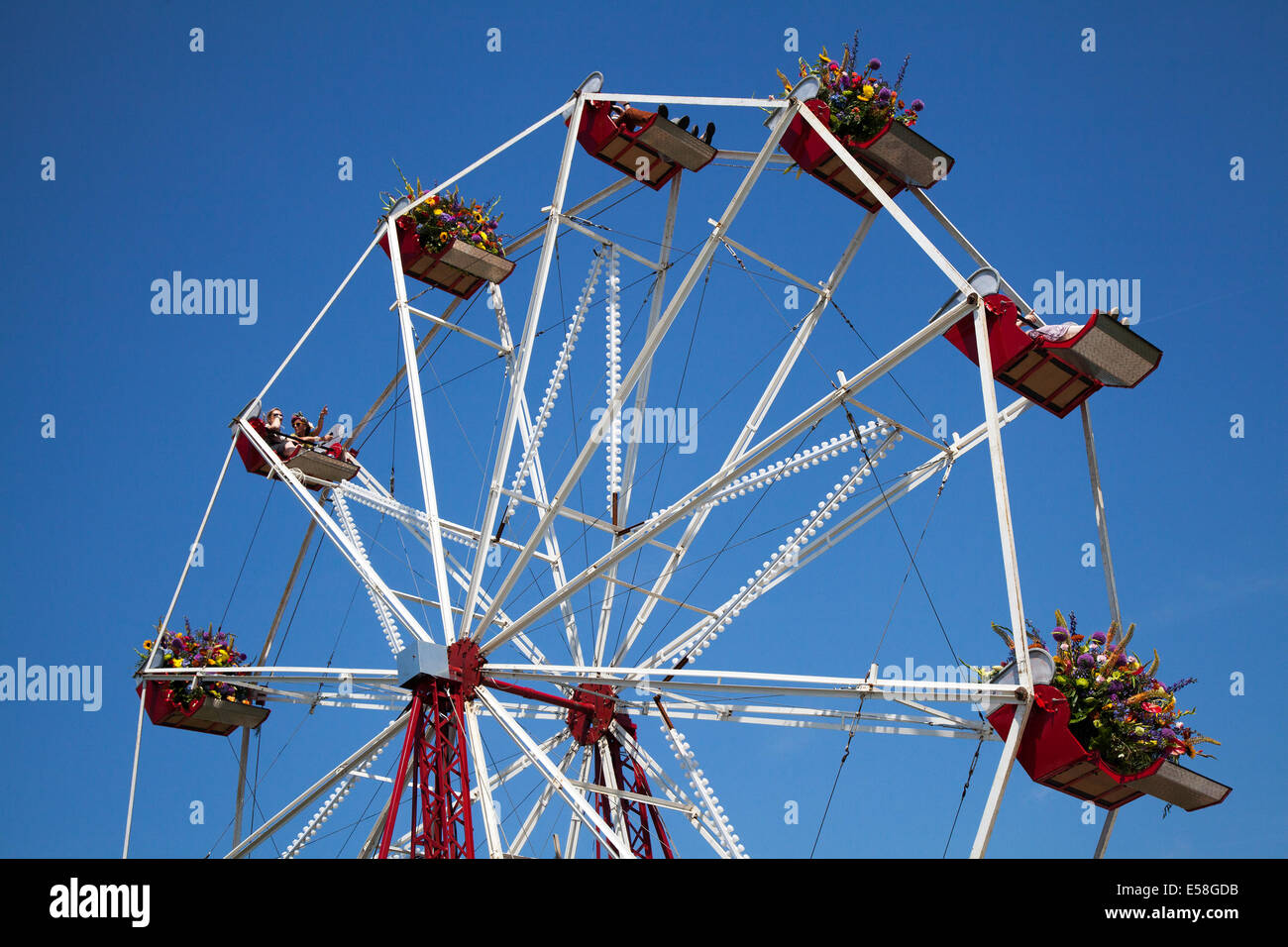 Rotating upright wheels hi-res stock photography and images - Alamy