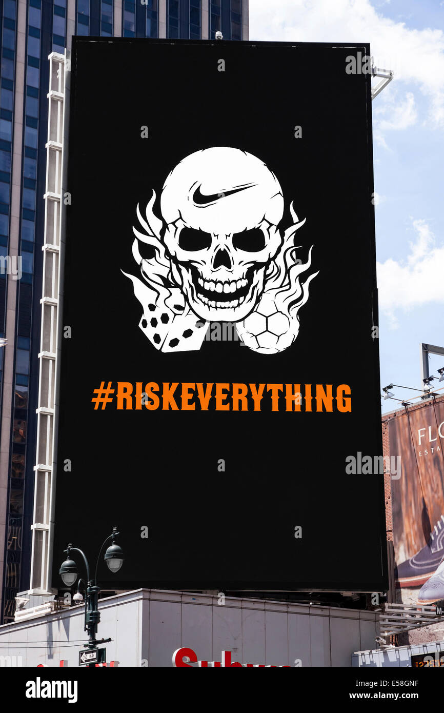 Nike Risk Everything Skull