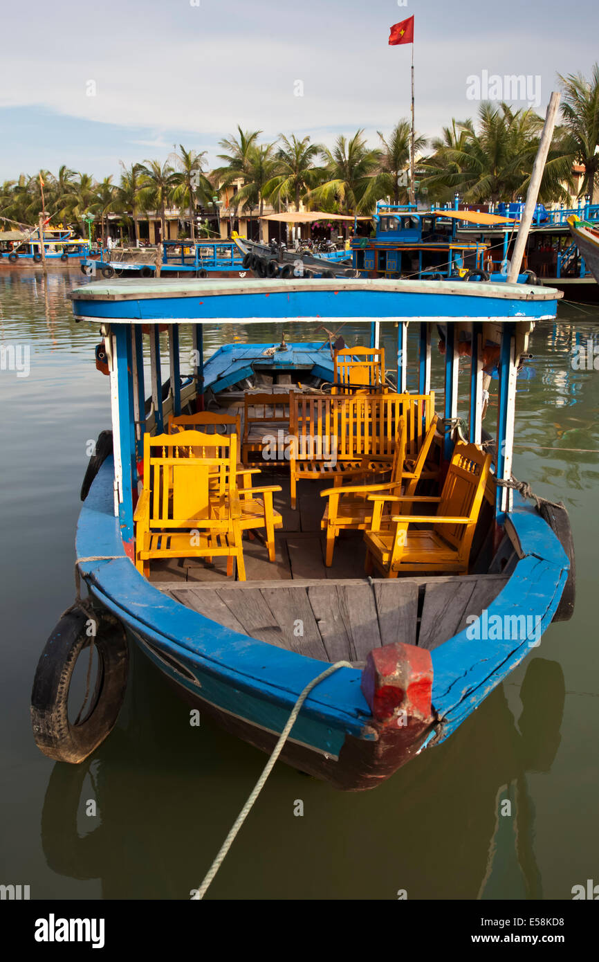 Boat on Thu Bon River in Hoi An Stock Photo - Alamy