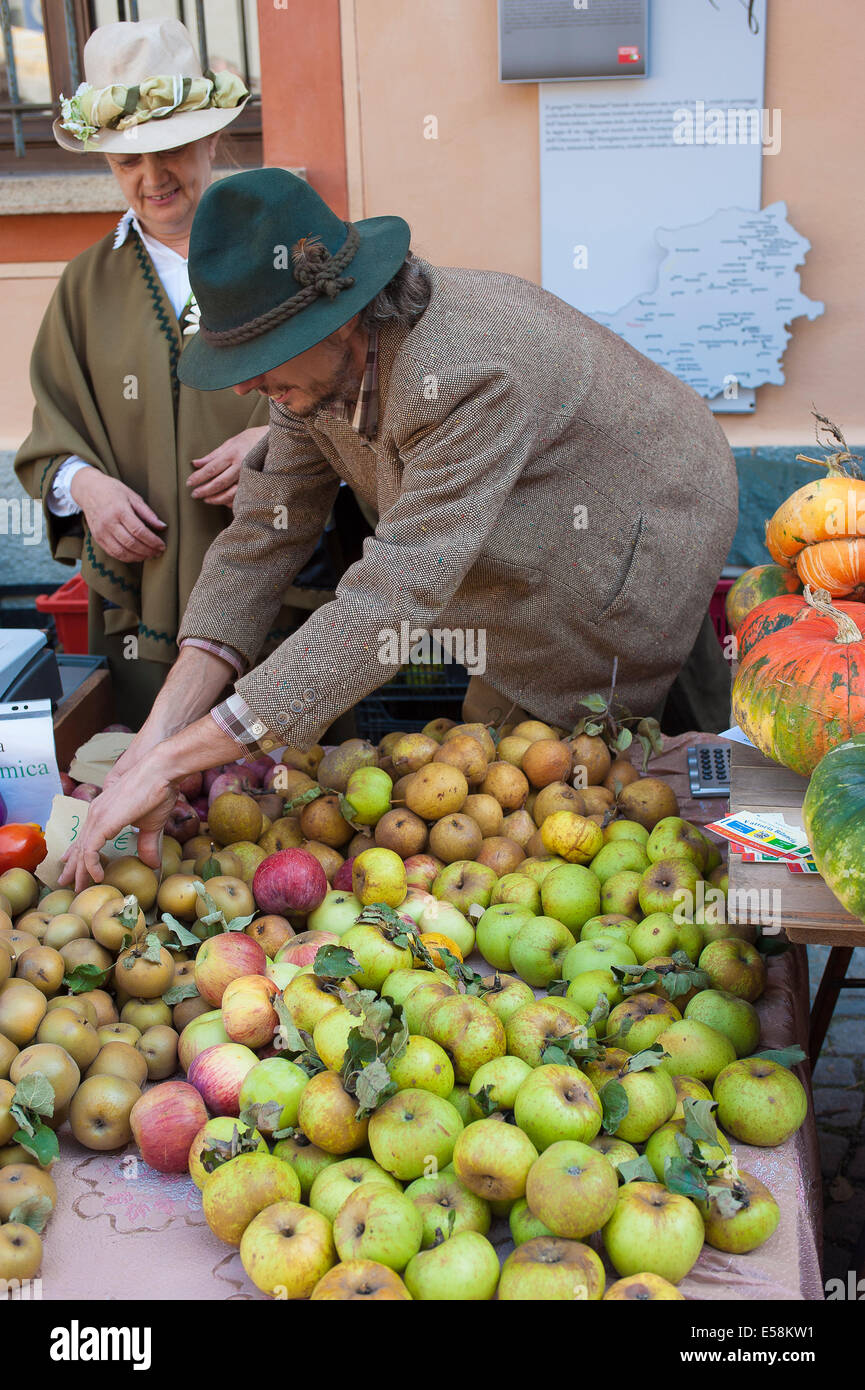 |Italy PIemonte Exilles During the event, Time Travel apples stand ...