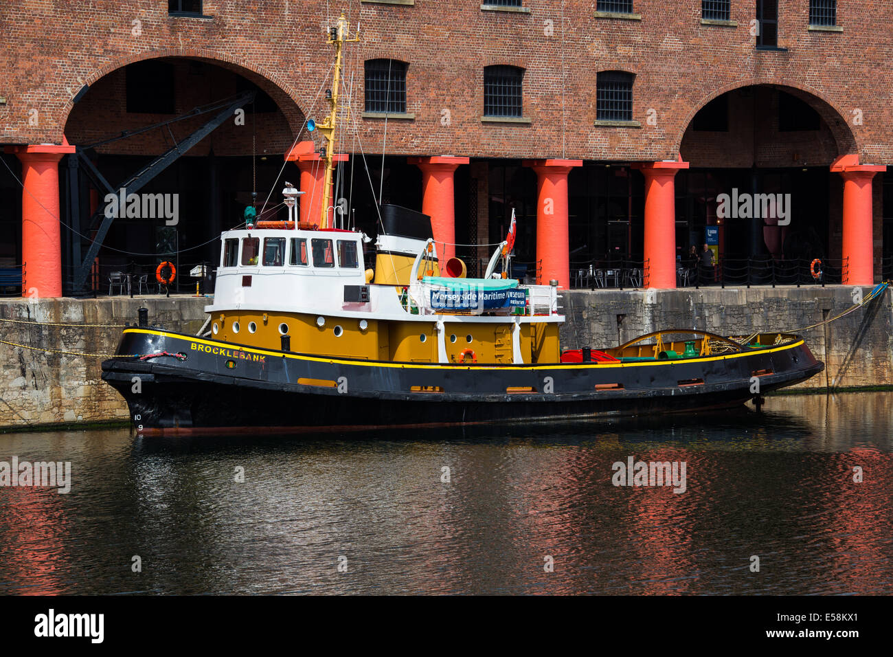 Liverpool merseyside tug hi-res stock photography and images - Alamy