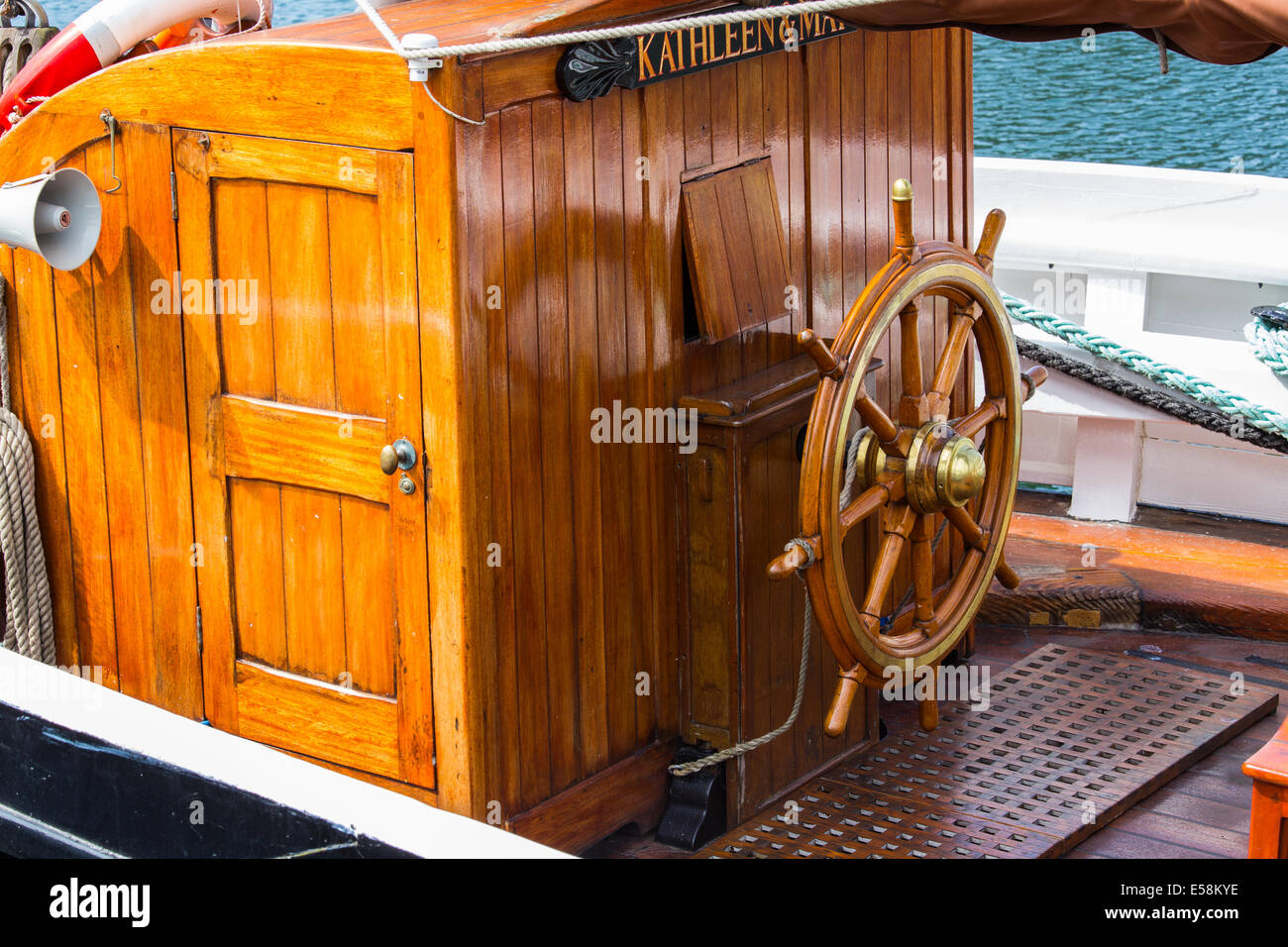 Wheelhouse ship river hi-res stock photography and images - Alamy