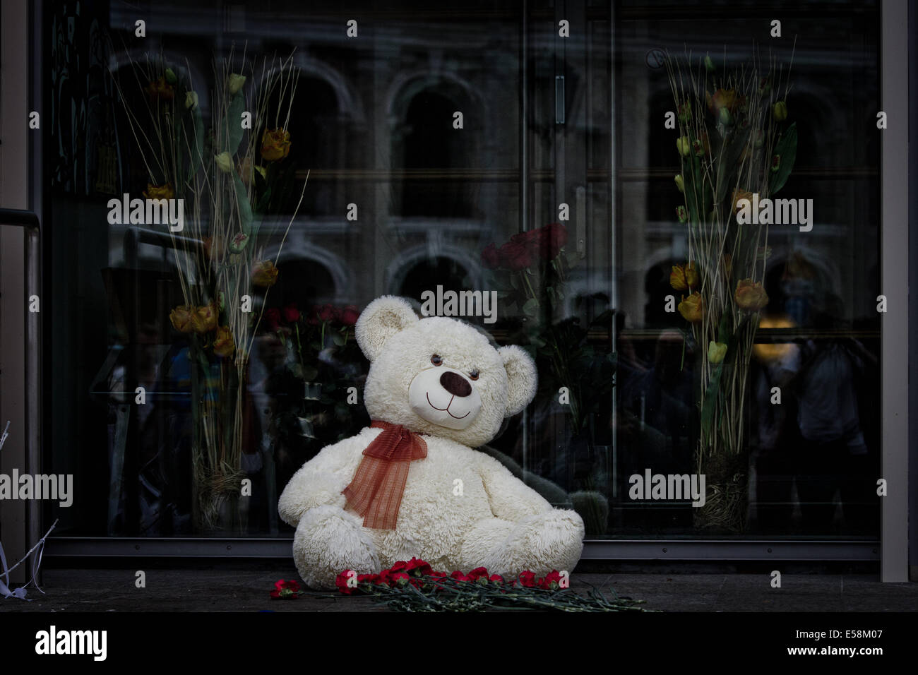 Kiev, Ukraine. 23rd July, 2014. KIEV, UKRAINE - JULY 23: A big Teddy ...